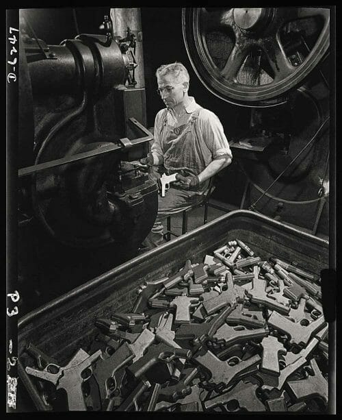 Colt's Patent Firearms Mfg Factory Photo Tour Hartford, CT. July, 1942.