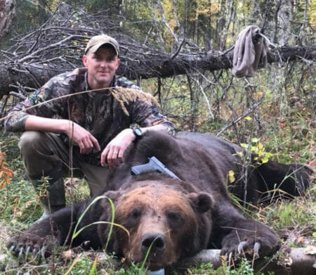 Alaskans Stop Grizzly Bear Charge with Glock 10mm On Elmendorf-Richardson