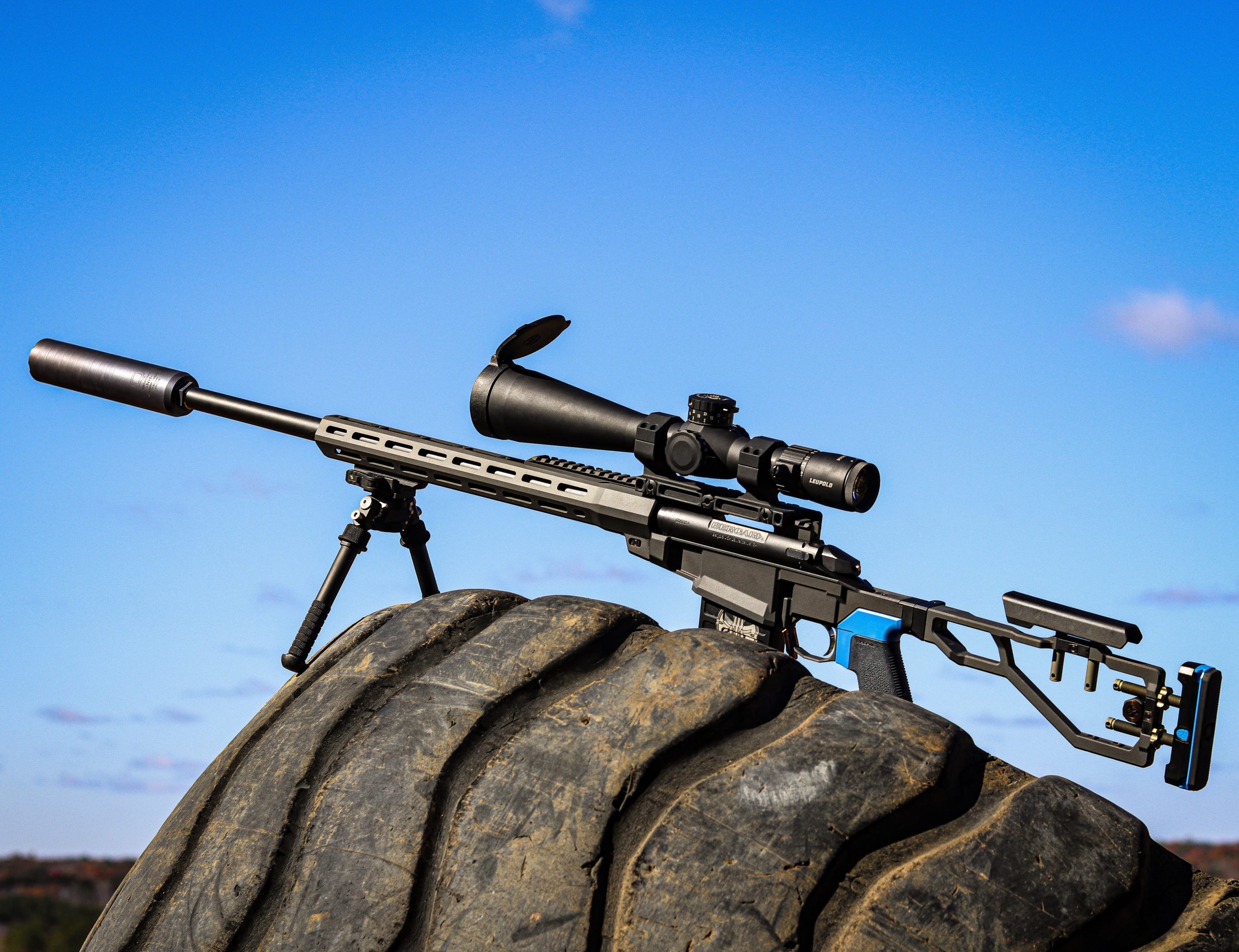 Q, LLC Side Chick Rifle Chassis, Pimp Out Your Remington 700 - Review