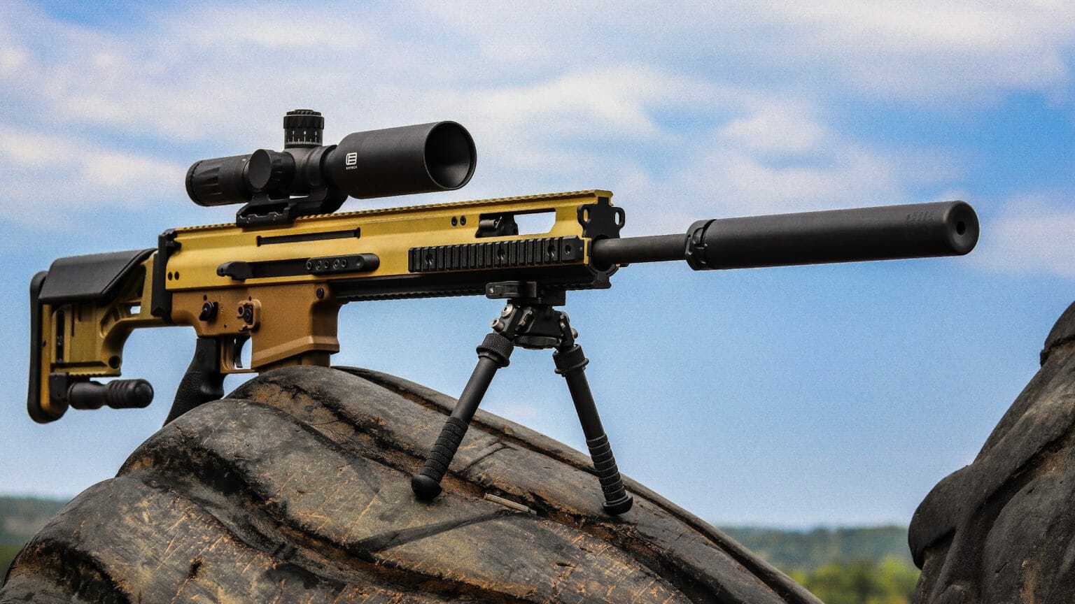 FN SCAR 20S, the Best DMR Rifle? - Video Review