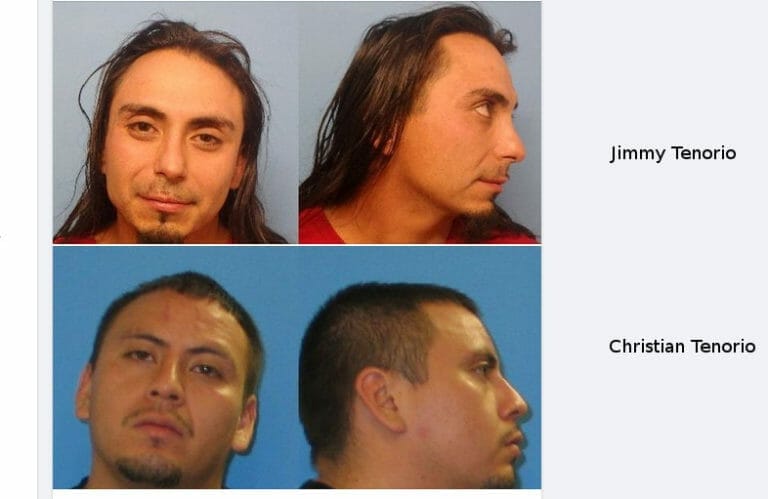 Semi-auto "Assault" Rifle Defense in Waukegan, Illinois: two killed in ...