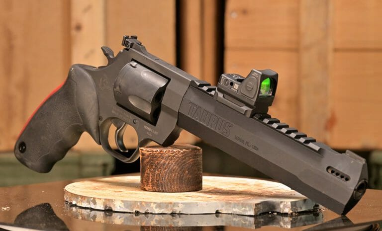 Bring the Thunder - The Taurus Raging Hunter in .44 Magnum ~ VIDEO