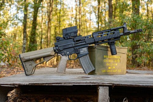 FightLite MCR - The Blue-Collar Belt-Fed AR-15 ~ VIDEO