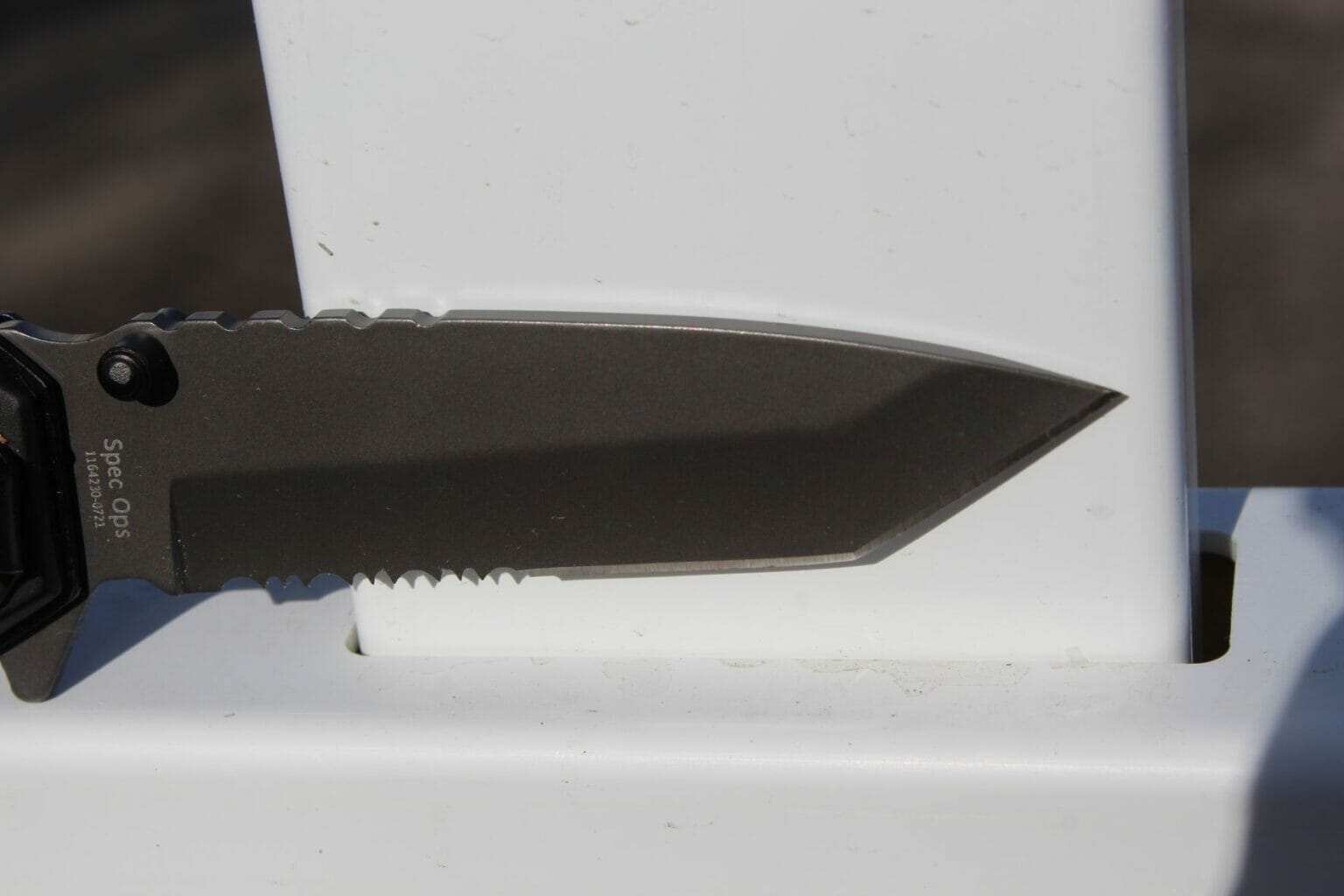 The Smith & Wesson Spec Ops Carbon Folding Knife