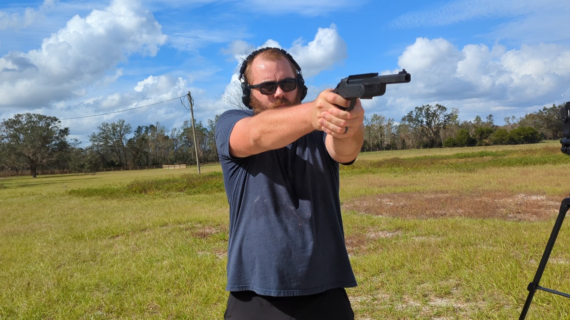 Rossi Brawler .45 Colt/.410 Single Shot Pistol | Review